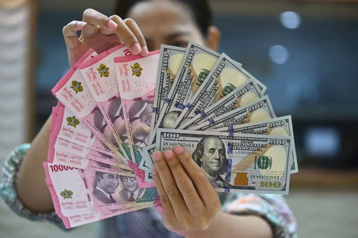 1 Dolar Berapa Rupiah Ini Cara Cek Kurs Dan Penukaran Valuta Asing Di Bank